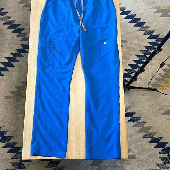 Figs | Pants | Figs Cairocargo Scrub Pants | Poshmark